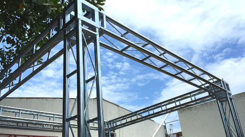 Megaestructura | Topline